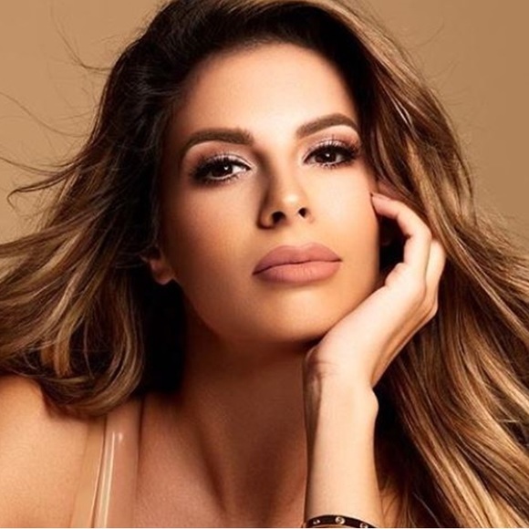 Laura Lee | Makeup | Laura Lee Los Angeles Bundle | Poshmark